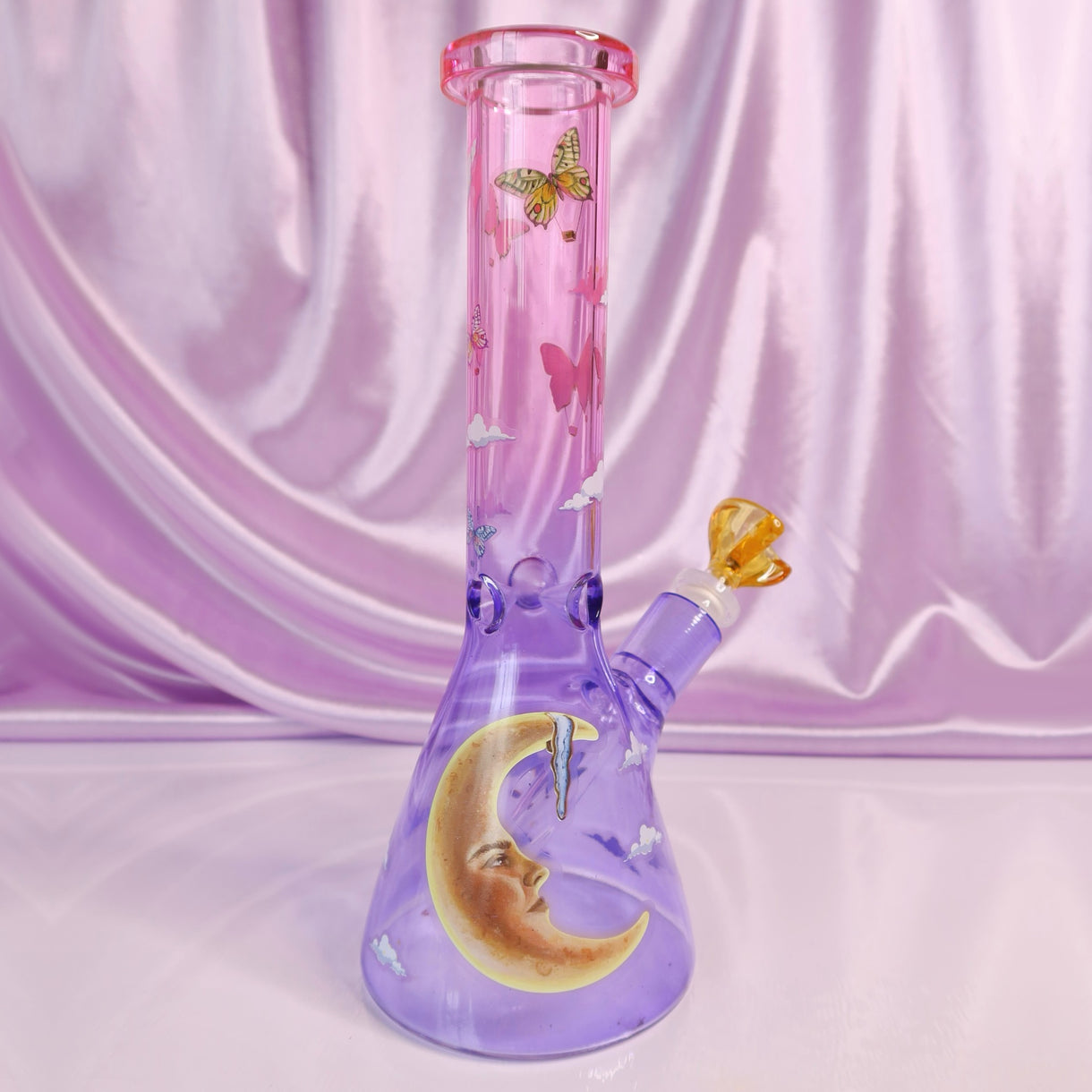 Moon Bong (Pre-order) – CLOUDS